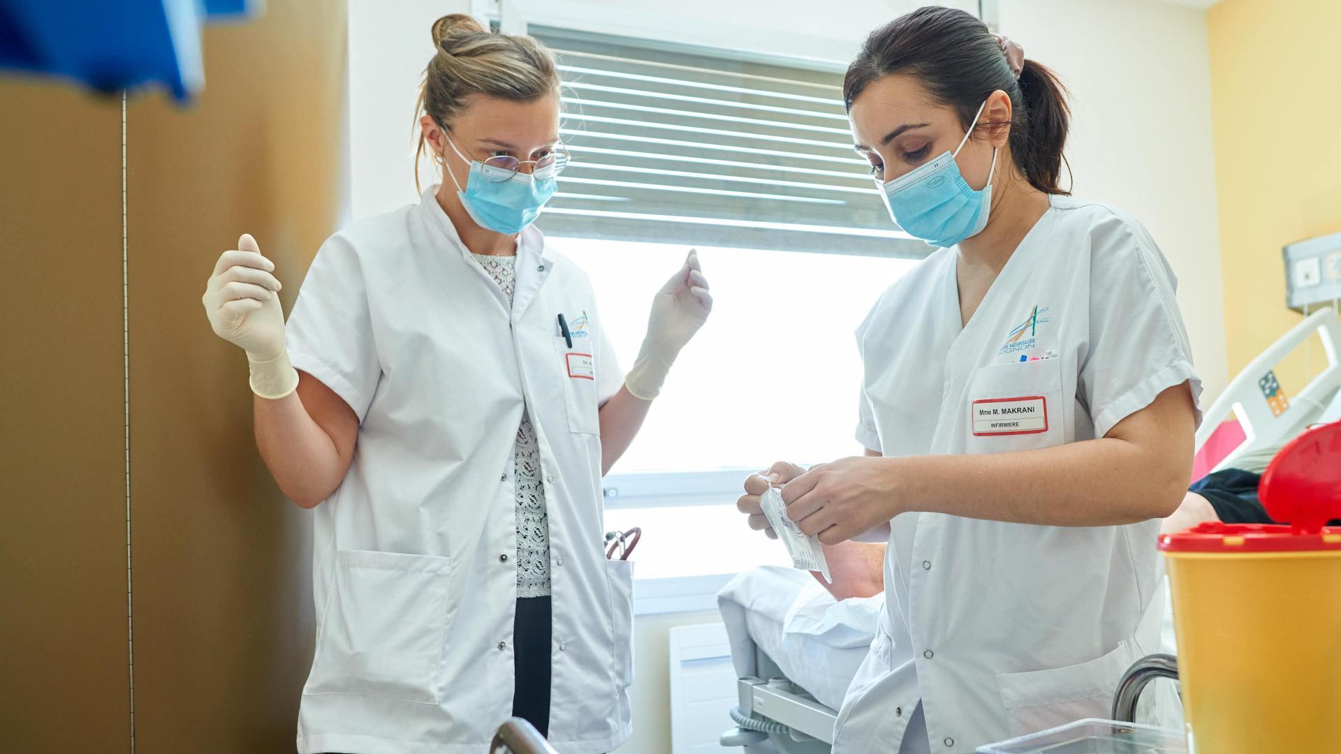 Service de médecine interne infectiologie aïgue polyvalente (SMIIAP ...